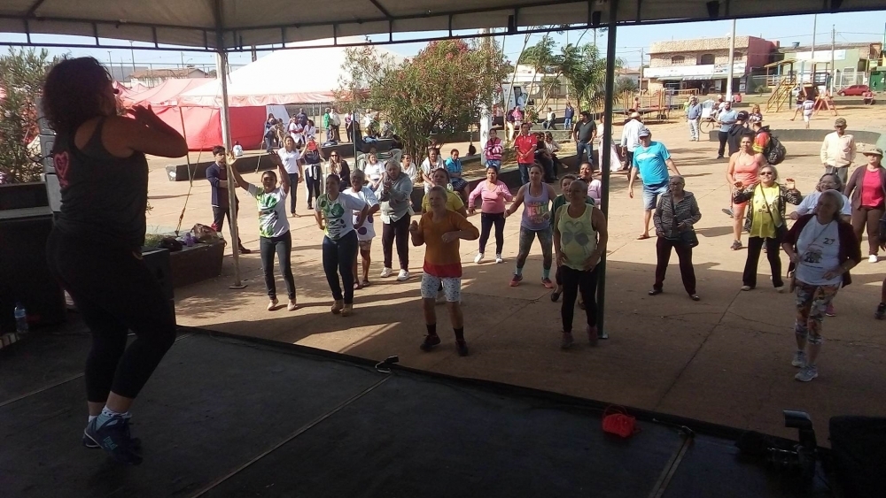 Projeto Val 21 leva ações das Secretarias Municipais para a população ...